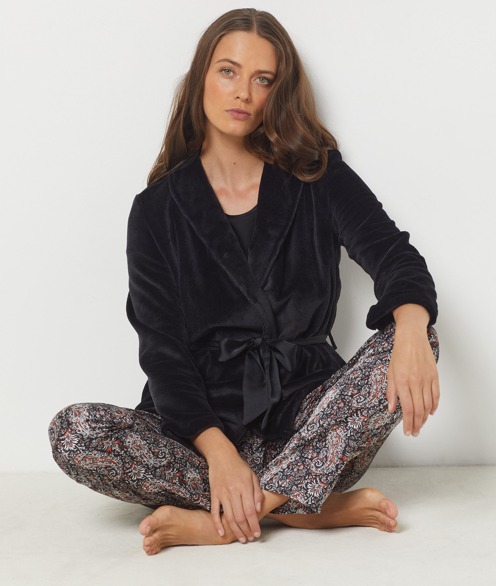 Pyjama 3 pièces satiné avec déshabillé polaire KALEV NOIR - ETAM